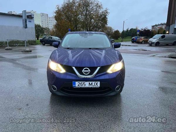 Blue Nissan Qashqai 2015 in Tallinn, with an engine capacity of 1.50 L and mileage of 134 thousand km for 12300 €, photo 2 on AUTOMOTO.COM.LV