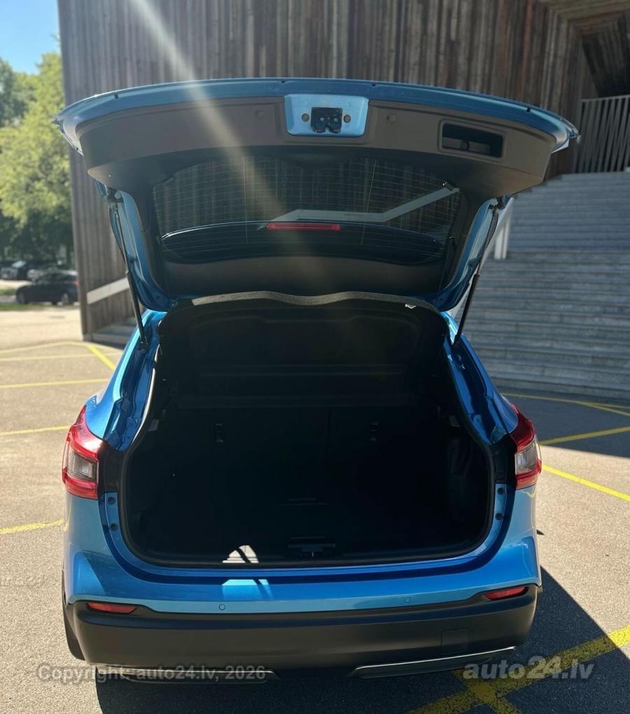 Zils Nissan Qashqai 2019 Pērnava, ar dzinēja tilpumu 1.30 L un nobraukumu 148 tūkst. km par 16000 €, foto 4 vietnē AUTOMOTO.COM.LV