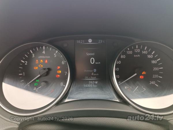 Blue Nissan Qashqai 2021 in Tallinn, with an engine capacity of 1.30 L and mileage of 143 thousand km for 12490 €, photo 10 on AUTOMOTO.COM.LV
