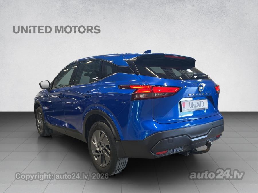 Blue Nissan Qashqai 2021 in Tallinn, with an engine capacity of 1.30 L and mileage of 94 thousand km for 19500 €, photo 5 on AUTOMOTO.COM.LV