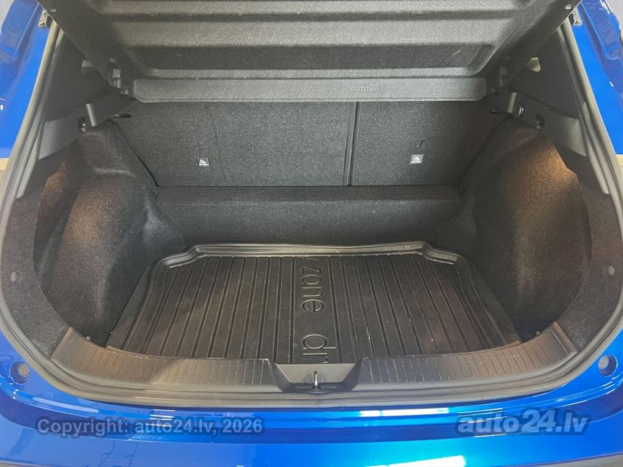 Blue Nissan Qashqai 2021 in Tallinn, with an engine capacity of 1.30 L and mileage of 94 thousand km for 19500 €, photo 14 on AUTOMOTO.COM.LV