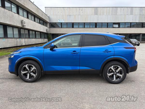 Blue Nissan Qashqai 2021 in Tallinn, with an engine capacity of 1.30 L and mileage of 61 thousand km for 20990 €, photo 7 on AUTOMOTO.COM.LV