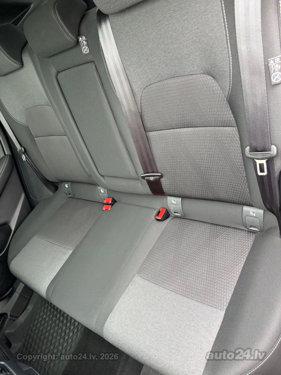 Blue Nissan Qashqai 2021 in Tallinn, with an engine capacity of 1.30 L and mileage of 61 thousand km for 20990 €, photo 14 on AUTOMOTO.COM.LV
