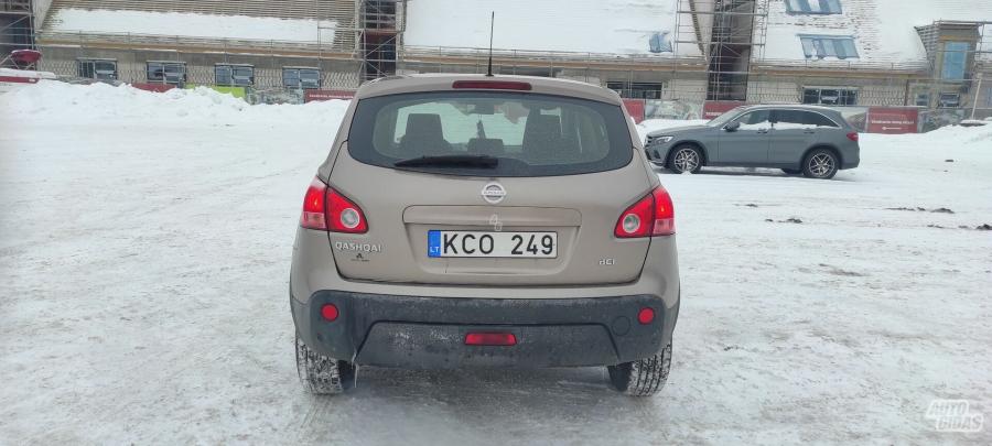 Brown Nissan Qashqai 2007 in Klaipeda, with an engine capacity of 2.00 L and mileage of 262 thousand km for 3600 €, photo 5 on AUTOMOTO.COM.LV