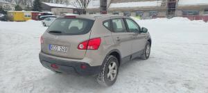 Brown Nissan Qashqai 2007 in Klaipeda, with an engine capacity of 2.00 L and mileage of 262 thousand km for 3600 €, photo 6 on AUTOMOTO.COM.LV