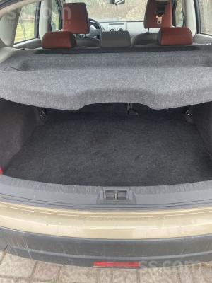 Brown Nissan Qashqai 2007 in Dobele, with an engine capacity of 1.60 L and mileage of 191 thousand km for 3150 €, photo  on AUTOMOTO.COM.LV