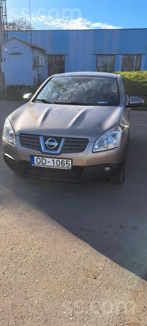 Brown Nissan Qashqai 2007 in Riga, with an engine capacity of 2.00 L and mileage of 253 thousand km for 4100 €, photo 8 on AUTOMOTO.COM.LV