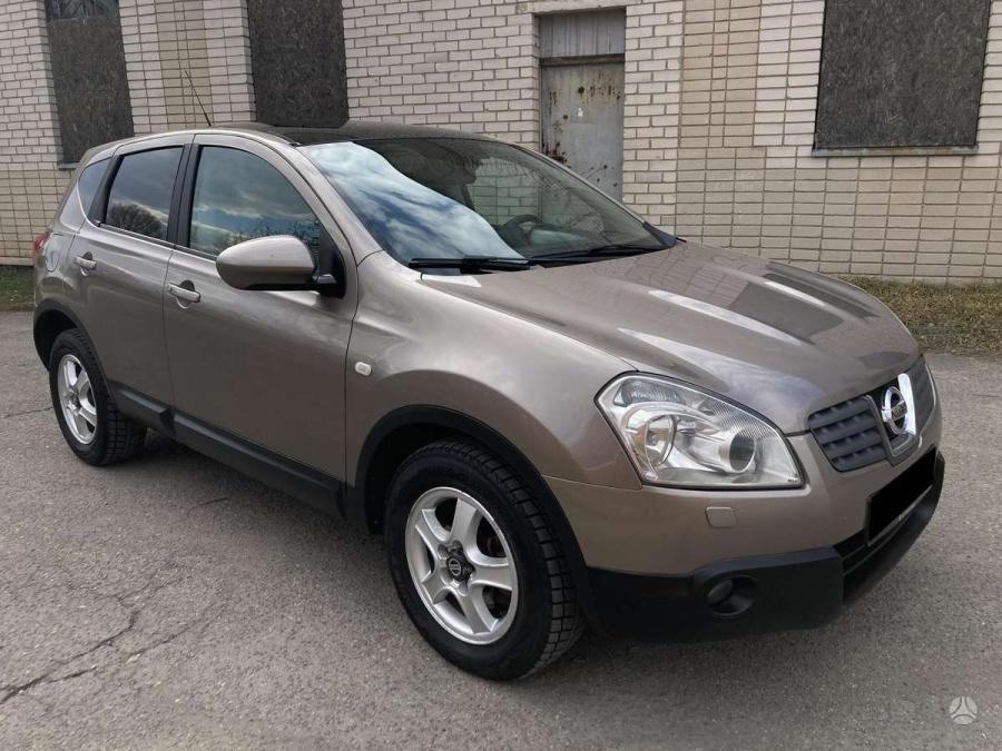 Brown Nissan Qashqai 2007 in Vilnius, with an engine capacity of 2.00 L and mileage of 256 thousand km for 3950 €, photo 12 on AUTOMOTO.COM.LV