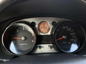 Brown Nissan Qashqai 2007 in Vilnius, with an engine capacity of 2.00 L and mileage of 256 thousand km for 3950 €, photo 16 on AUTOMOTO.COM.LV