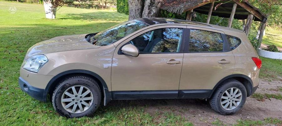 Brūns Nissan Qashqai 2007 Telšiai, ar dzinēja tilpumu 2.00 L un nobraukumu 322 tūkst. km par 2650 €, foto 4 vietnē AUTOMOTO.COM.LV