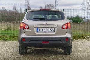 Brūns Nissan Qashqai 2008 Rīga, ar dzinēja tilpumu 2.00 L un nobraukumu 187 tūkst. km par 4990 €, foto 5 vietnē AUTOMOTO.COM.LV