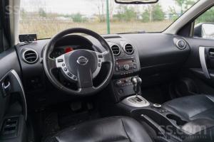 Brūns Nissan Qashqai 2008 Rīga, ar dzinēja tilpumu 2.00 L un nobraukumu 187 tūkst. km par 4990 €, foto 7 vietnē AUTOMOTO.COM.LV