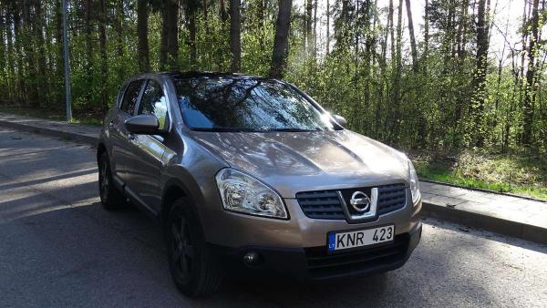 Brūns Nissan Qashqai 2008 Viļņa, ar dzinēja tilpumu 1.46 L un nobraukumu 320 tūkst. km par 4200 €, foto 4 vietnē AUTOMOTO.COM.LV
