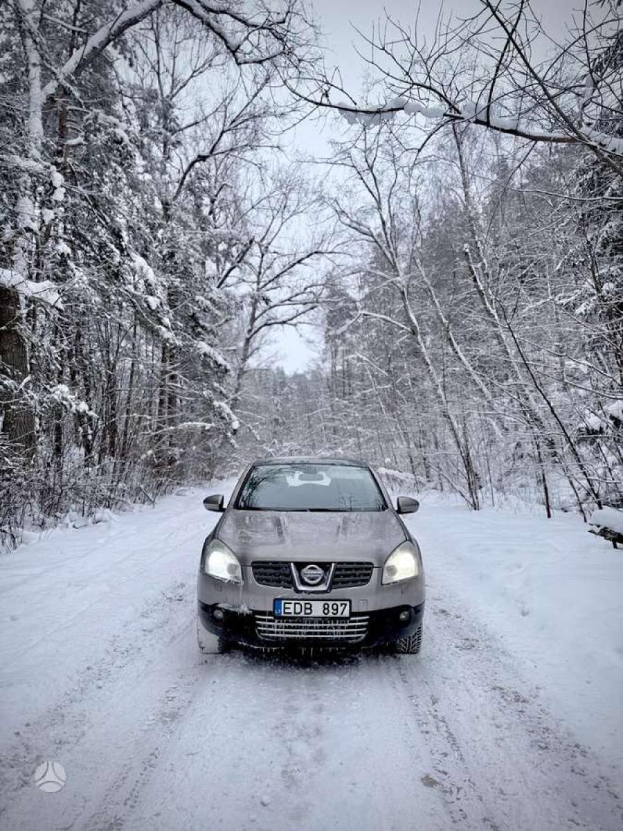 Brūns Nissan Qashqai 2008 Viļņa, ar dzinēja tilpumu 2.00 L un nobraukumu 196 tūkst. km par 3850 €, foto 6 vietnē AUTOMOTO.COM.LV