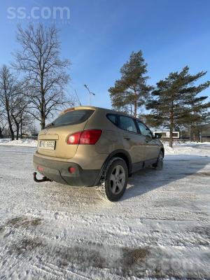 Brūns Nissan Qashqai 2008 Rīga, ar dzinēja tilpumu 2.00 L un nobraukumu 148 tūkst. km par 4700 €, foto 6 vietnē AUTOMOTO.COM.LV