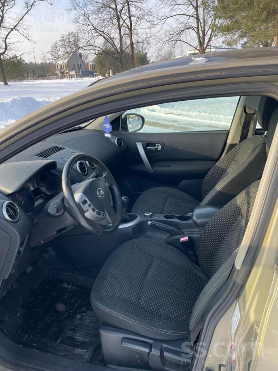 Brūns Nissan Qashqai 2008 Rīga, ar dzinēja tilpumu 2.00 L un nobraukumu 148 tūkst. km par 4700 €, foto 7 vietnē AUTOMOTO.COM.LV