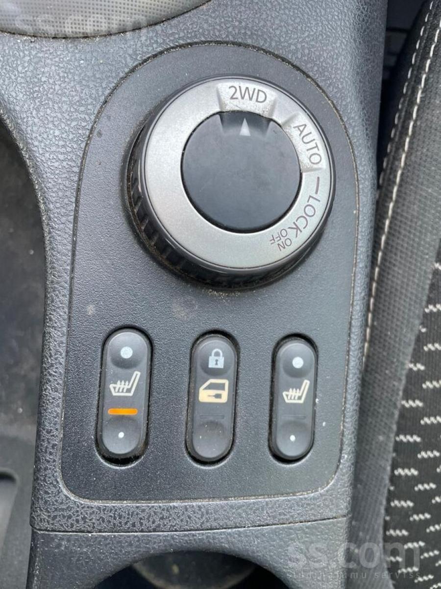 Brūns Nissan Qashqai 2008 Rīga, ar dzinēja tilpumu 2.00 L un nobraukumu 148 tūkst. km par 4700 €, foto 8 vietnē AUTOMOTO.COM.LV