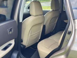 Brown Nissan Qashqai 2008 in Vilnius, with an engine capacity of 1.46 L and mileage of 353 thousand km for 2750 €, photo 13 on AUTOMOTO.COM.LV