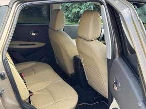 Brown Nissan Qashqai 2008 in Vilnius, with an engine capacity of 1.46 L and mileage of 353 thousand km for 2750 €, photo 14 on AUTOMOTO.COM.LV