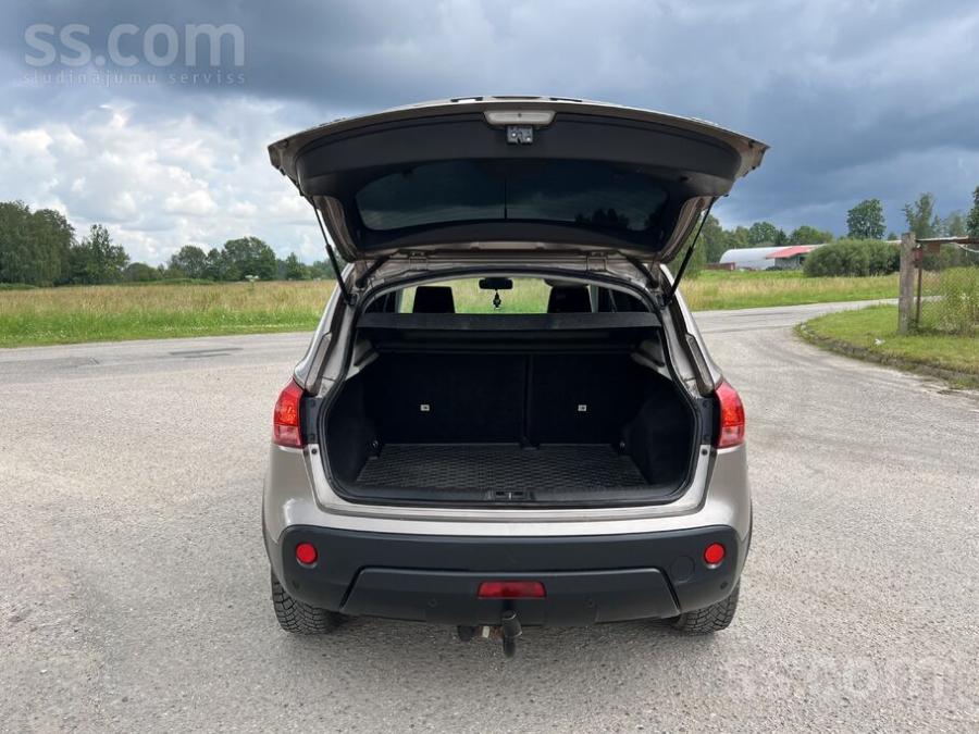 Brūns Nissan Qashqai 2008 Cēsis, ar dzinēja tilpumu 1.50 L un nobraukumu 287 tūkst. km par 3900 €, foto 10 vietnē AUTOMOTO.COM.LV