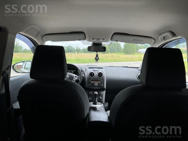 Brūns Nissan Qashqai 2008 Cēsis, ar dzinēja tilpumu 1.50 L un nobraukumu 287 tūkst. km par 3900 €, foto 10 vietnē AUTOMOTO.COM.LV
