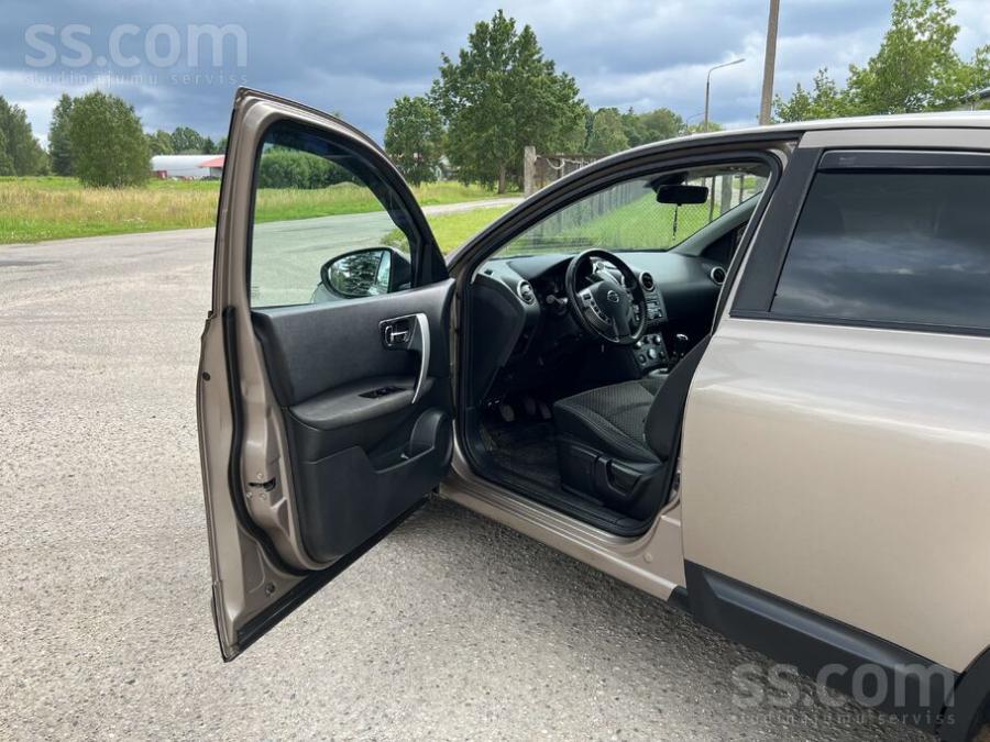 Brūns Nissan Qashqai 2008 Cēsis, ar dzinēja tilpumu 1.50 L un nobraukumu 287 tūkst. km par 3900 €, foto 17 vietnē AUTOMOTO.COM.LV