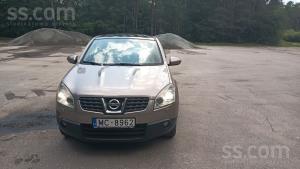 Brūns Nissan Qashqai 2008 Rīga, ar dzinēja tilpumu 2.00 L un nobraukumu 292 tūkst. km par 1700 €, foto 8 vietnē AUTOMOTO.COM.LV