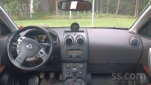 Brūns Nissan Qashqai 2008 Rīga, ar dzinēja tilpumu 2.00 L un nobraukumu 292 tūkst. km par 1700 €, foto 12 vietnē AUTOMOTO.COM.LV