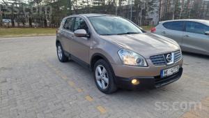 Brūns Nissan Qashqai 2008 Rīga, ar dzinēja tilpumu 2.00 L un nobraukumu 310 tūkst. km par 3700 €, foto 5 vietnē AUTOMOTO.COM.LV