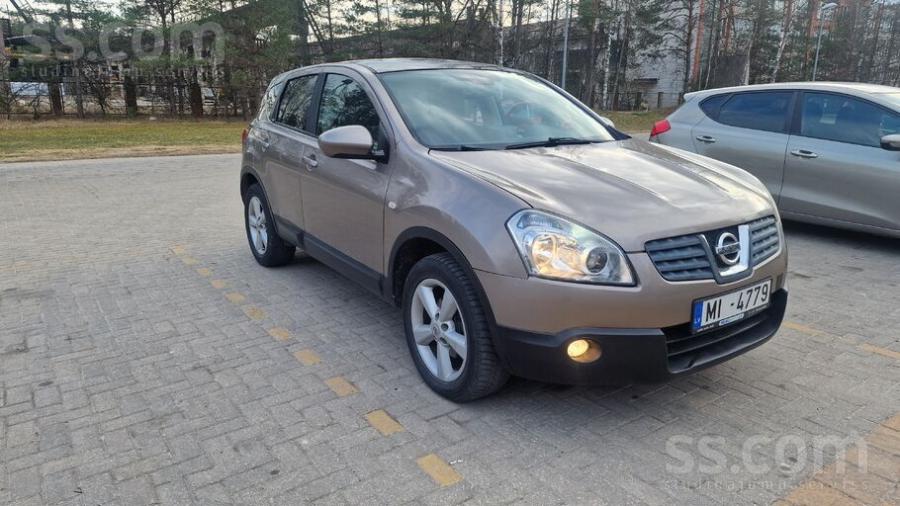 Brūns Nissan Qashqai 2008 Rīga, ar dzinēja tilpumu 2.00 L un nobraukumu 310 tūkst. km par 3700 €, foto 5 vietnē AUTOMOTO.COM.LV