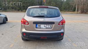 Brūns Nissan Qashqai 2008 Rīga, ar dzinēja tilpumu 2.00 L un nobraukumu 310 tūkst. km par 3700 €, foto 7 vietnē AUTOMOTO.COM.LV