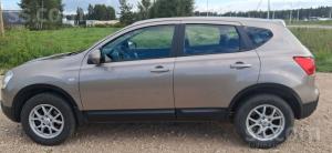 Brūns Nissan Qashqai 2008 Rīga, ar dzinēja tilpumu 2.00 L un nobraukumu 117 tūkst. km par 3800 €, foto 5 vietnē AUTOMOTO.COM.LV