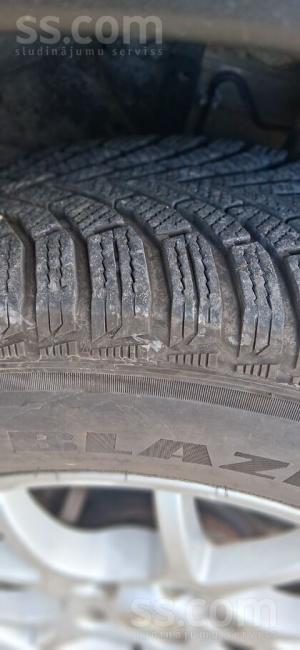 Brūns Nissan Qashqai 2008 Rīga, ar dzinēja tilpumu 2.00 L un nobraukumu 117 tūkst. km par 3800 €, foto 12 vietnē AUTOMOTO.COM.LV