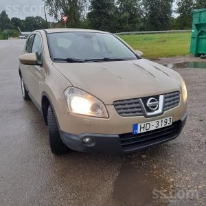 Brown Nissan Qashqai 2008 in Ogre, with an engine capacity of 1.60 L and mileage of 347 thousand km for 2200 €, photo  on AUTOMOTO.COM.LV