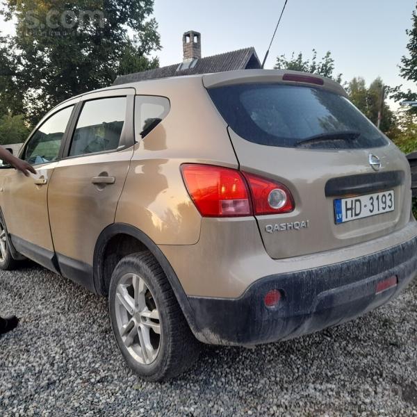 Brūns Nissan Qashqai 2008 Ogre, ar dzinēja tilpumu 1.60 L un nobraukumu 347 tūkst. km par 2200 €, foto 7 vietnē AUTOMOTO.COM.LV
