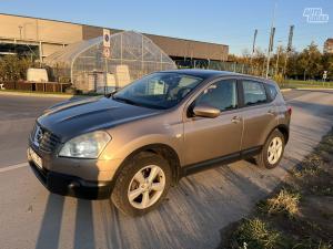 Brūns Nissan Qashqai 2008 Šauļi, ar dzinēja tilpumu 2.00 L un nobraukumu 220 tūkst. km par 3900 €, foto 3 vietnē AUTOMOTO.COM.LV