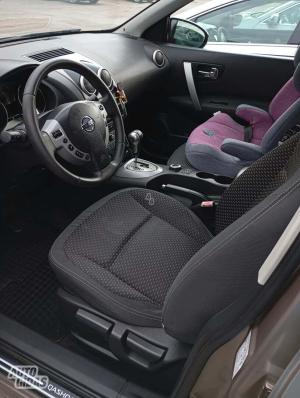 Brūns Nissan Qashqai 2008 Šauļi, ar dzinēja tilpumu 2.00 L un nobraukumu 220 tūkst. km par 3900 €, foto 13 vietnē AUTOMOTO.COM.LV
