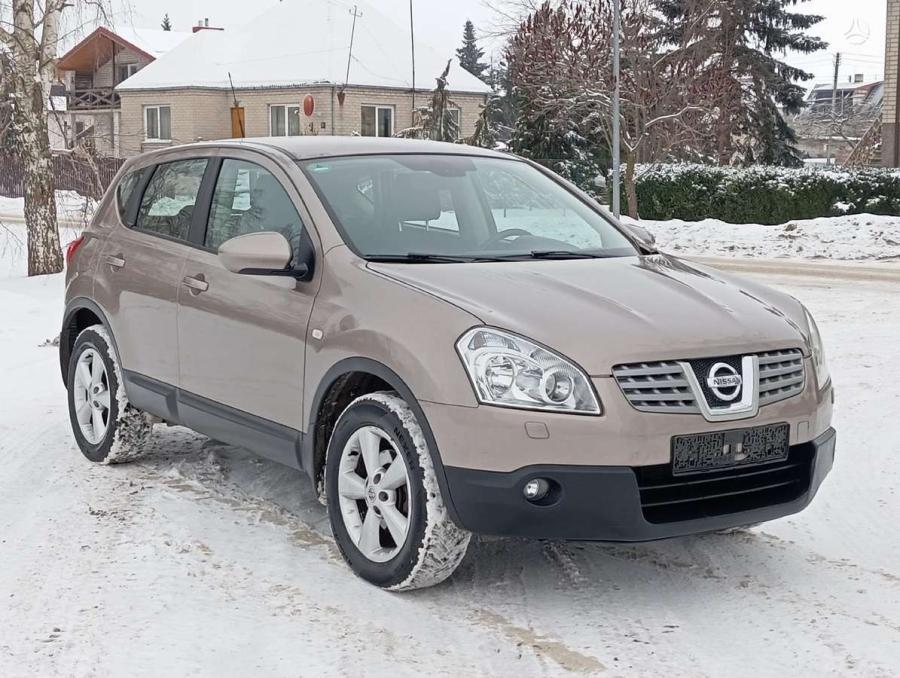 Brūns Nissan Qashqai 2009 Marijampole, ar dzinēja tilpumu 1.60 L un nobraukumu 102 tūkst. km par 4250 €, foto 1 vietnē AUTOMOTO.COM.LV