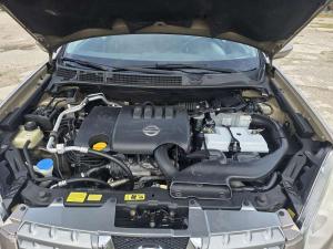 Brown Nissan Qashqai 2009 in Vilnius, with an engine capacity of 2.00 L and mileage of 330 thousand km for 3700 €, photo 7 on AUTOMOTO.COM.LV