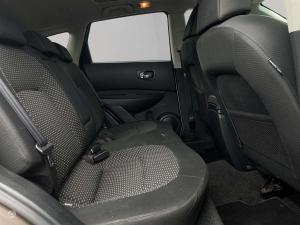 Brūns Nissan Qashqai 2010 Viļņa, ar dzinēja tilpumu 2.00 L un nobraukumu 251 tūkst. km par 5999 €, foto 10 vietnē AUTOMOTO.COM.LV