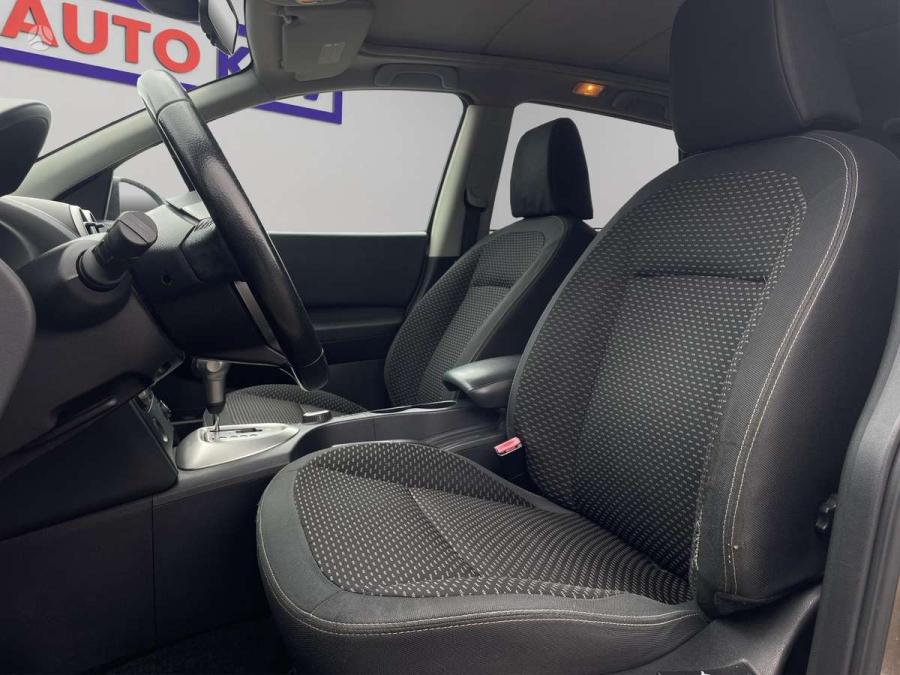 Brūns Nissan Qashqai 2010 Viļņa, ar dzinēja tilpumu 2.00 L un nobraukumu 251 tūkst. km par 5999 €, foto 14 vietnē AUTOMOTO.COM.LV