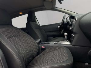 Brūns Nissan Qashqai 2010 Viļņa, ar dzinēja tilpumu 2.00 L un nobraukumu 251 tūkst. km par 5999 €, foto 9 vietnē AUTOMOTO.COM.LV