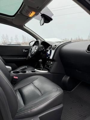 Brūns Nissan Qashqai 2011 Rīga, ar dzinēja tilpumu 2.00 L un nobraukumu 233 tūkst. km par 5800 €, foto 13 vietnē AUTOMOTO.COM.LV