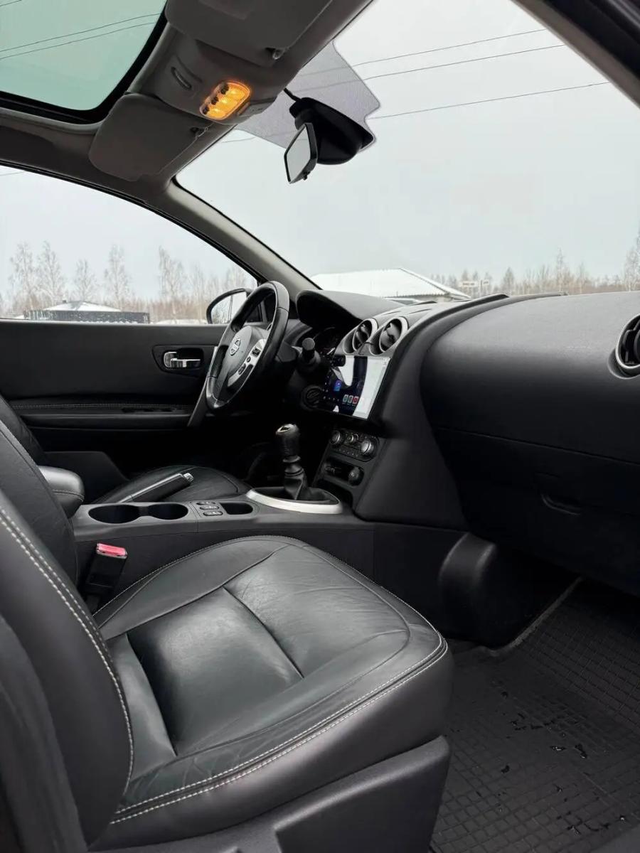 Brūns Nissan Qashqai 2011 Rīga, ar dzinēja tilpumu 2.00 L un nobraukumu 233 tūkst. km par 5800 €, foto 13 vietnē AUTOMOTO.COM.LV