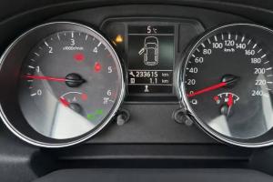 Brūns Nissan Qashqai 2011 Rīga, ar dzinēja tilpumu 2.00 L un nobraukumu 233 tūkst. km par 5800 €, foto 23 vietnē AUTOMOTO.COM.LV