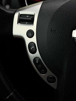 Brūns Nissan Qashqai 2011 Viļņa, ar dzinēja tilpumu 1.56 L un nobraukumu 256 tūkst. km par 4200 €, foto 25 vietnē AUTOMOTO.COM.LV