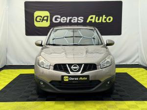 Brown Nissan Qashqai 2011 in Vilnius, with an engine capacity of 1.56 L and mileage of 256 thousand km for 4150 €, photo 8 on AUTOMOTO.COM.LV