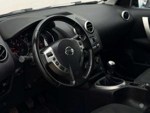 Brown Nissan Qashqai 2011 in Vilnius, with an engine capacity of 1.56 L and mileage of 256 thousand km for 4150 €, photo 9 on AUTOMOTO.COM.LV