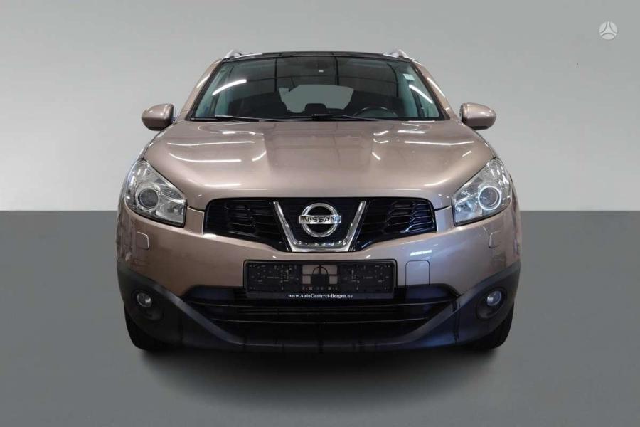 Brown Nissan Qashqai 2011 in Jurbarkas, with an engine capacity of 1.46 L and mileage of 150 thousand km for 4700 €, photo 5 on AUTOMOTO.COM.LV