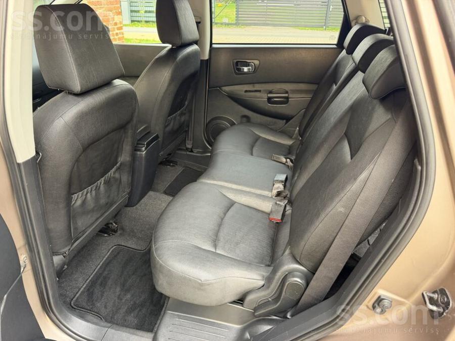 Brown Nissan Qashqai 2011 in Riga, with an engine capacity of 2.00 L and mileage of 212 thousand km for 6450 €, photo 16 on AUTOMOTO.COM.LV